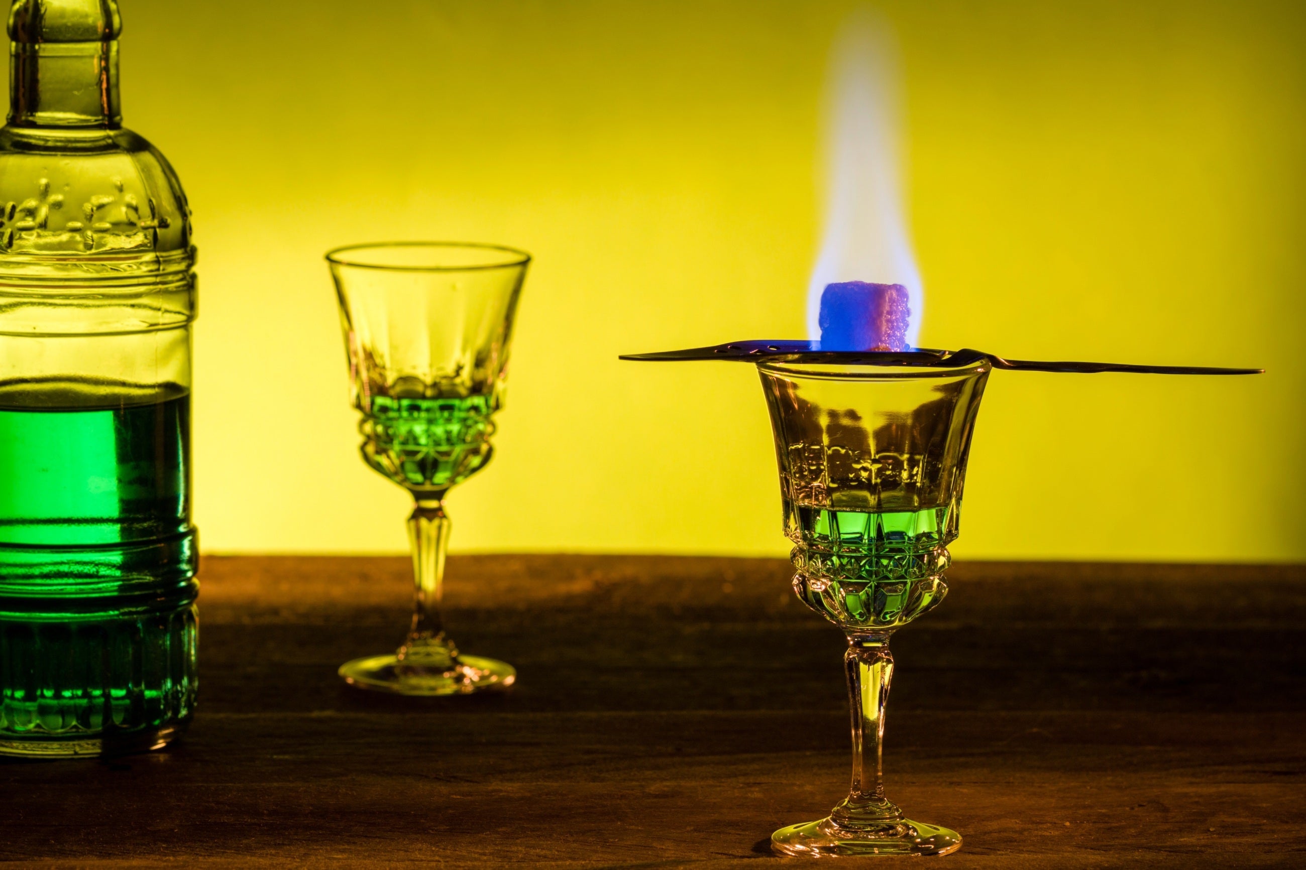 Absinthe Louche | Absinthe Effect – Flaviar